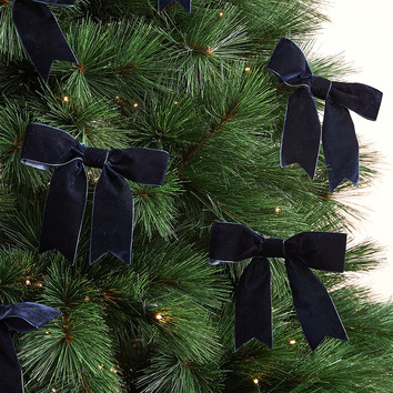 Temple & Webster Set of 6 Velvet Bow Christmas Tree Clips