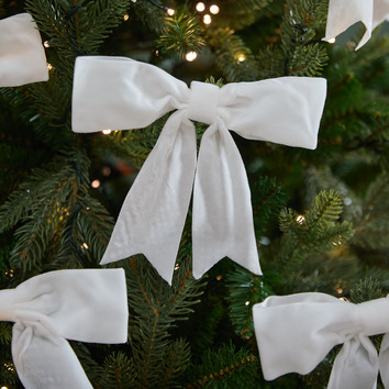 Temple & Webster Set of 6 Velvet Bow Christmas Tree Clips