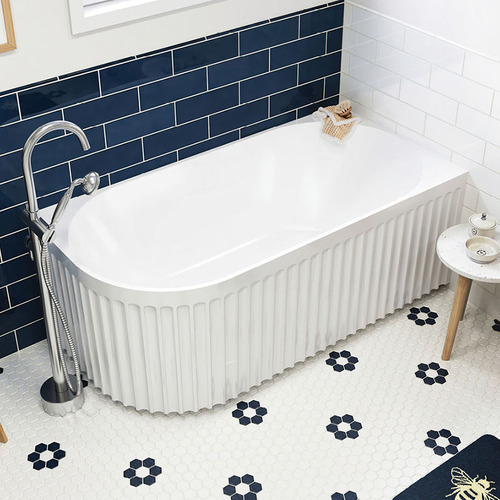 Eleanor 1500mm Gloss White Acrylic Fluted Corner Bath | Temple & Webster