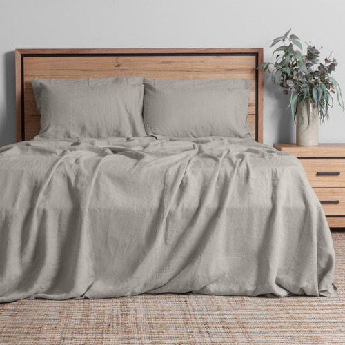 Campana Collective Solid French Linen Sheet Set | Temple & Webster