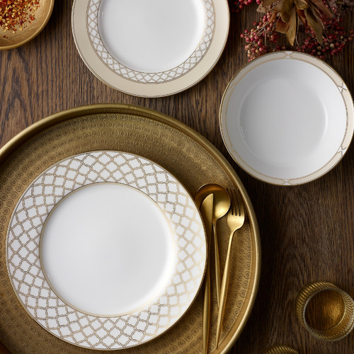 Noritake 12 Piece Gold Eternal Palace Porcelain Dinner Set | Temple ...