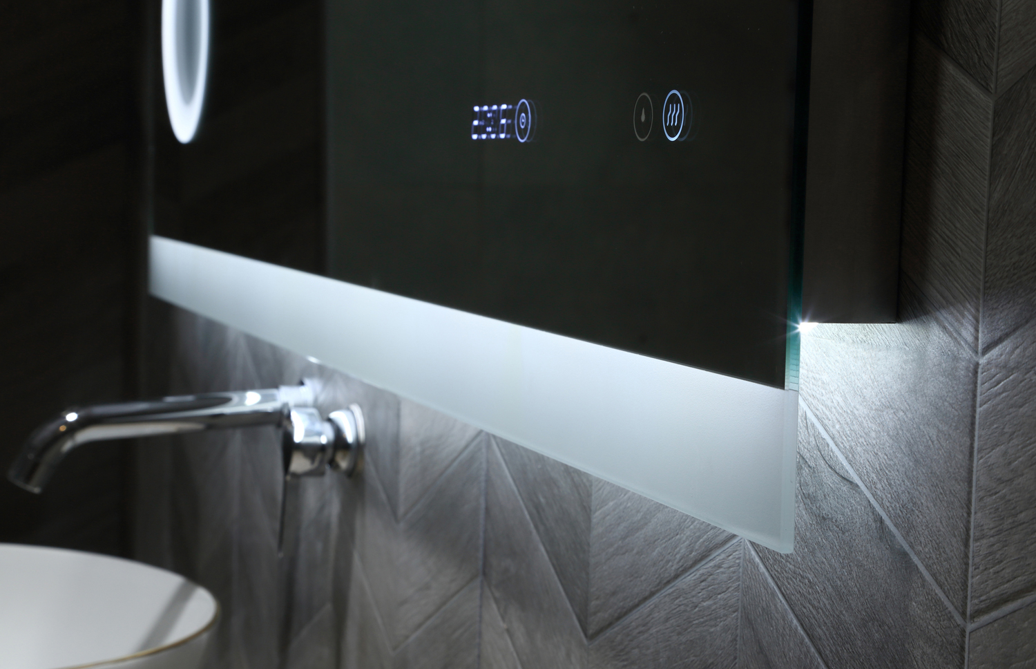 Luxe View Co Morley LED Demister Mirror | Temple & Webster