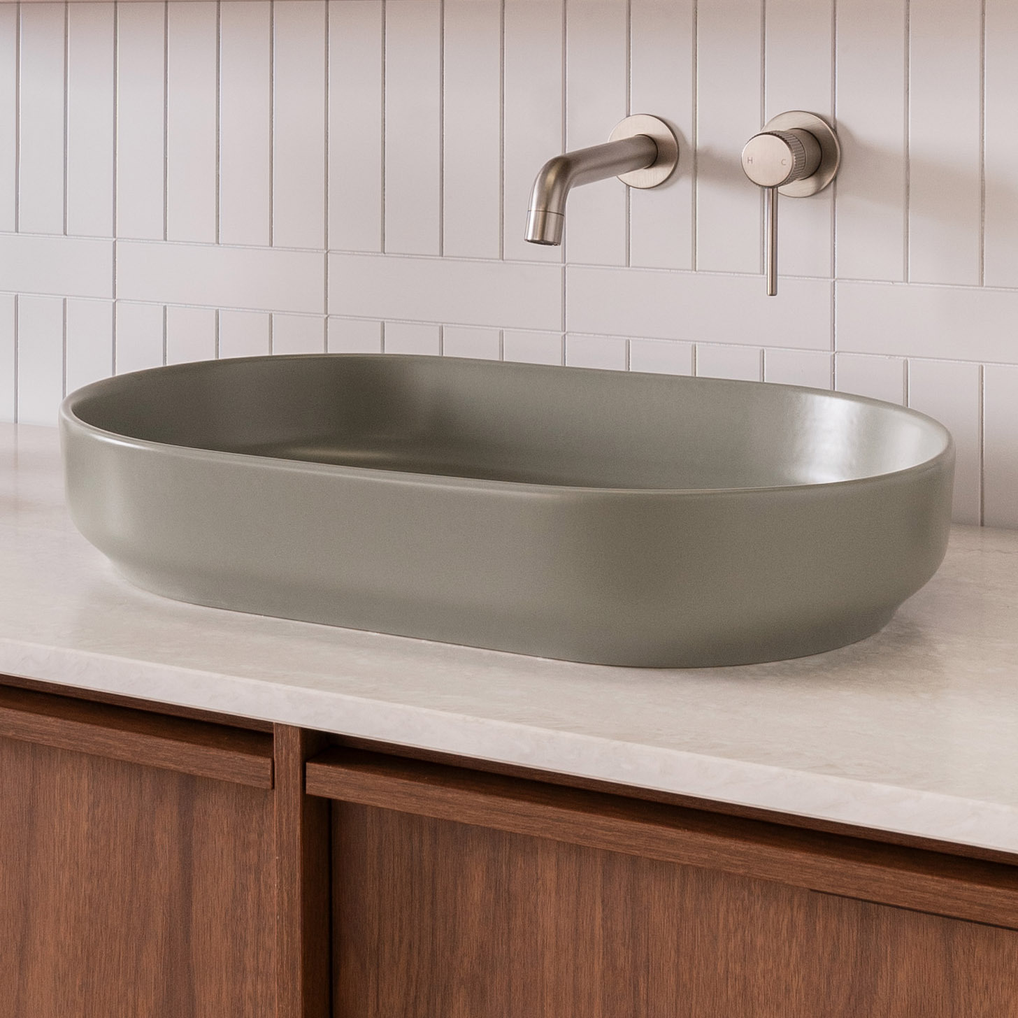 ArchitecturalDesigner Marilyn 550mm Oval Ceramic Above Counter Basin ...