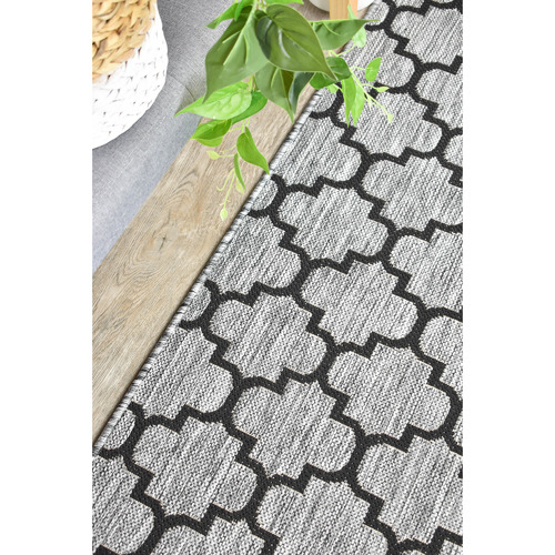 Roman Indoor/Outdoor Runner | Temple & Webster