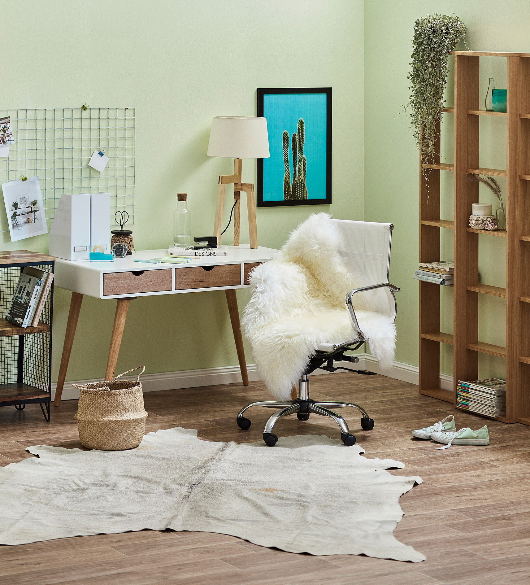 Casual Office room ideas. Smart Thinkers Hub. By Temple & Webster