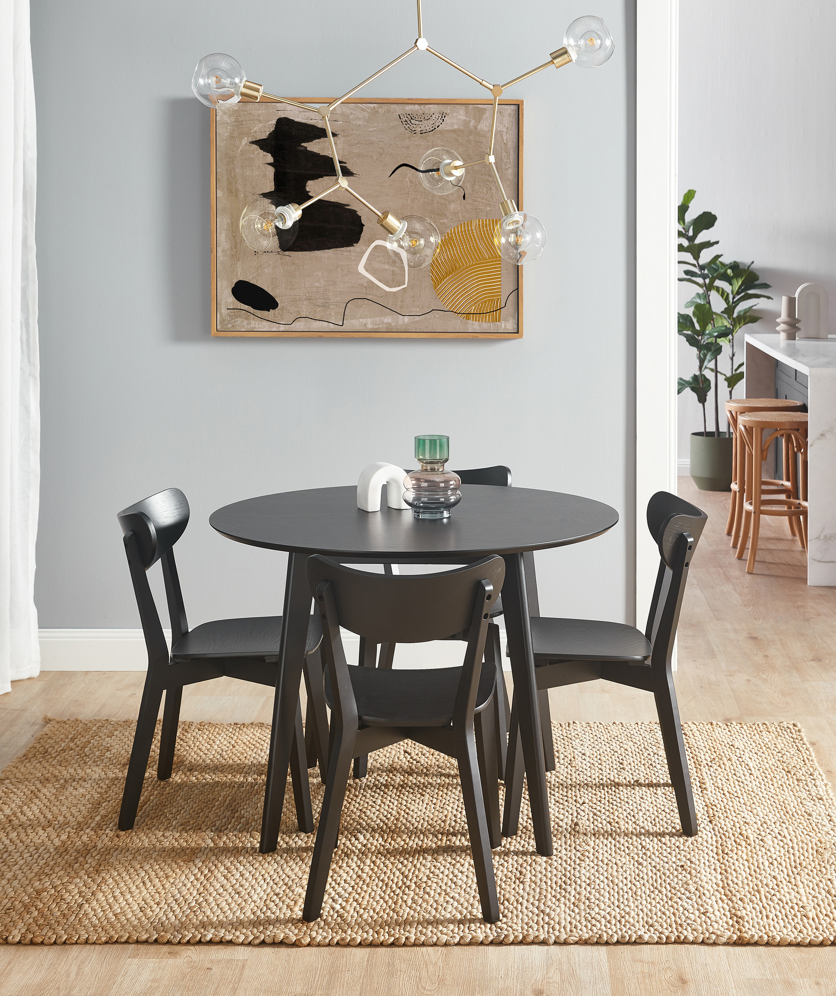 Contemporary Dining Room room ideas. Bright Dining Delight. By Temple ...