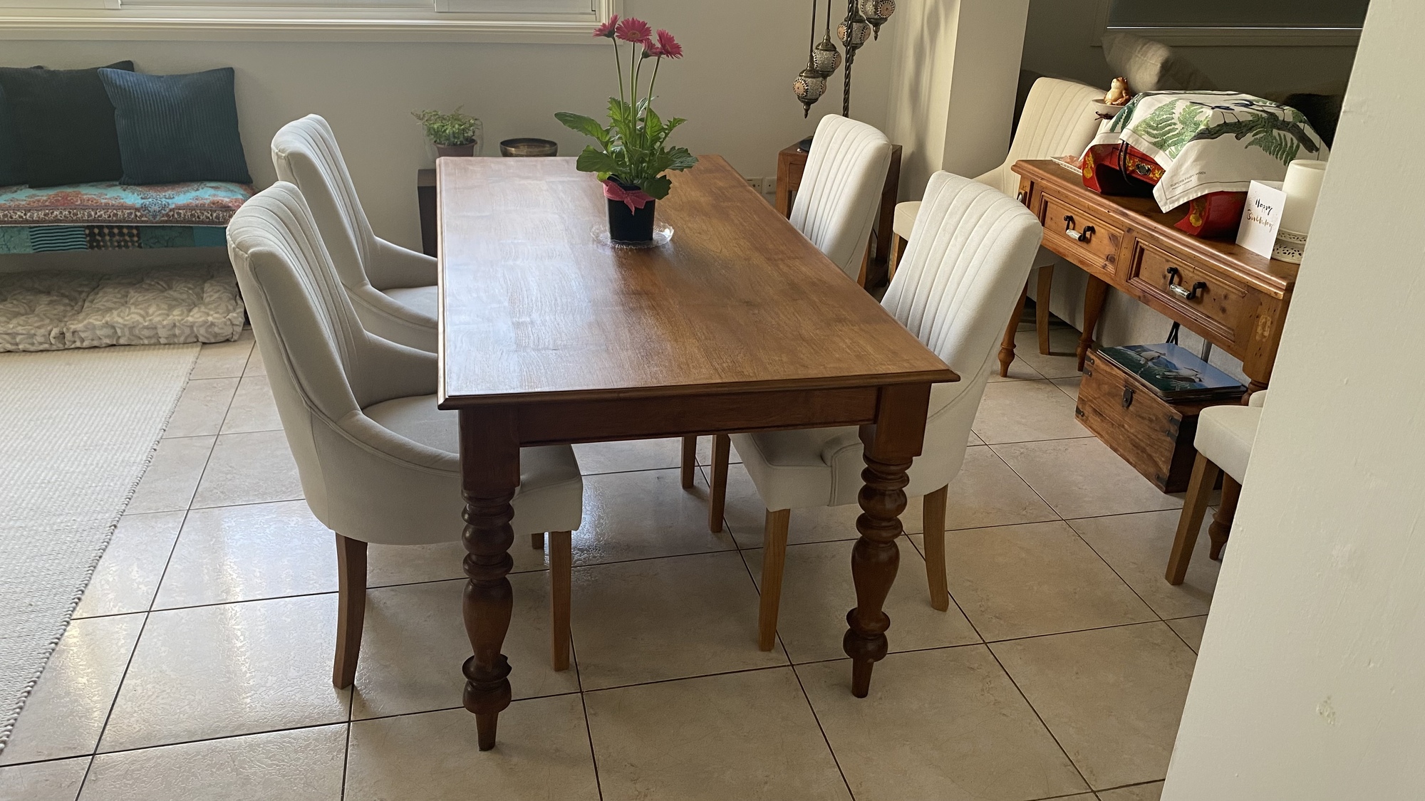 Next shaftesbury table store