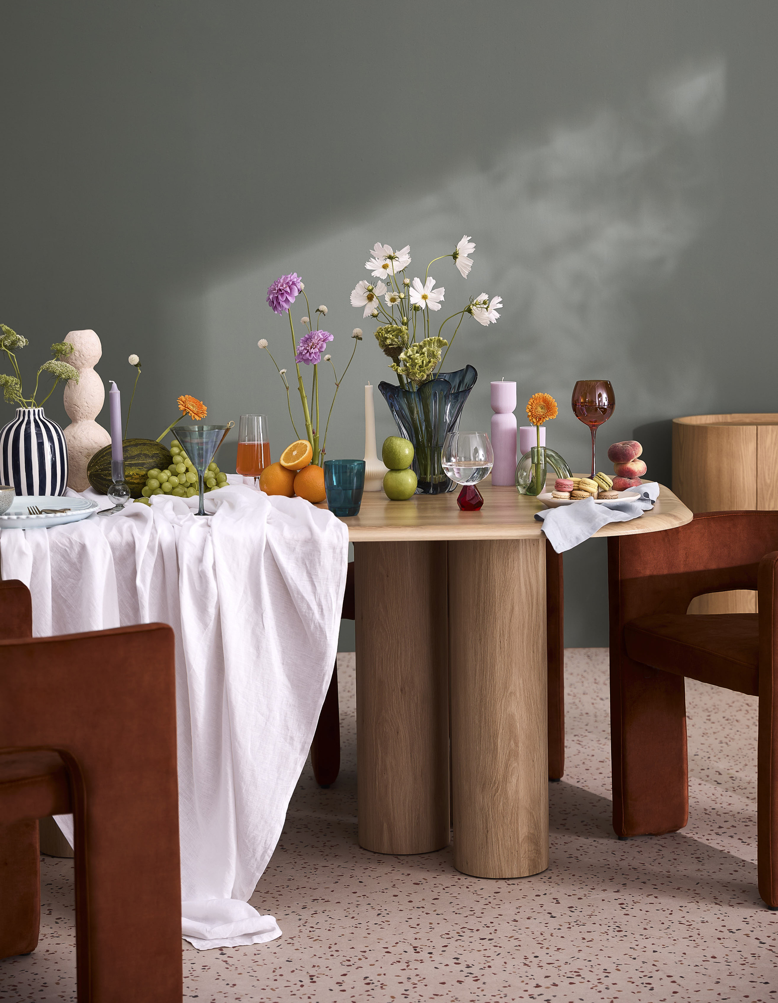 Contemporary Dining Room room ideas. Grand Gather Dining. By Temple ...