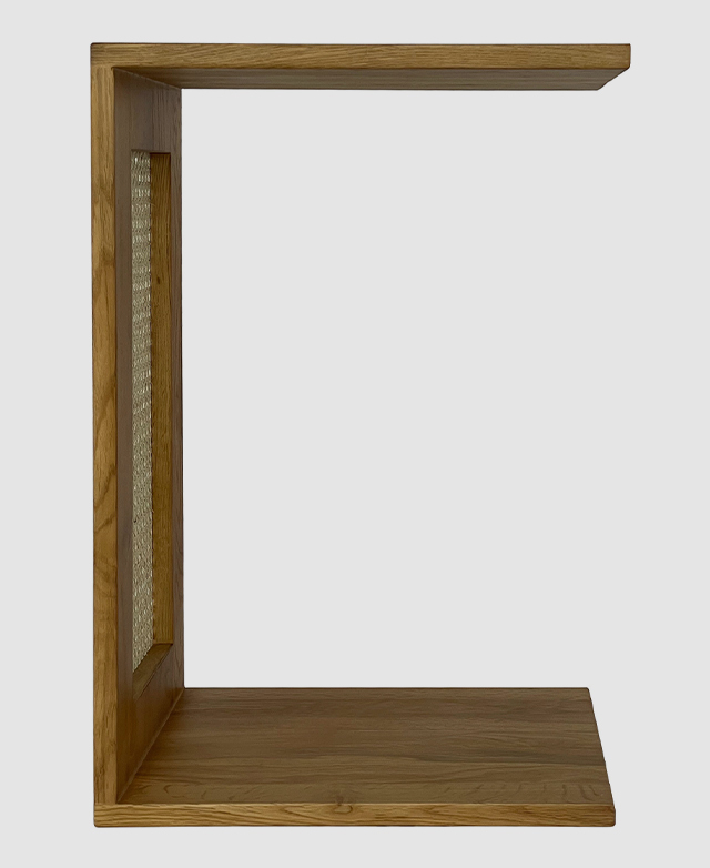 BayviewLiving Ollie C-Shaped Oak Wood & Rattan Side Table | Temple ...
