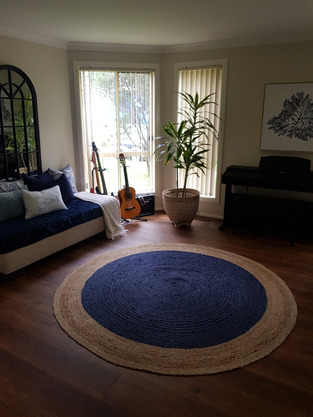 Network Jasmine Round Navy Rug & Reviews | Temple & Webster