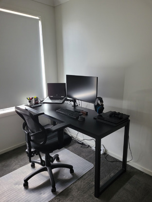 Milan Direct 160cm Axel Professional Office Desk & Reviews | Temple ...