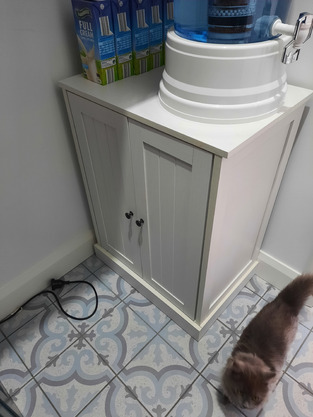 In Home Furniture Style White Hamptons Double Door Cupboard | Temple ...