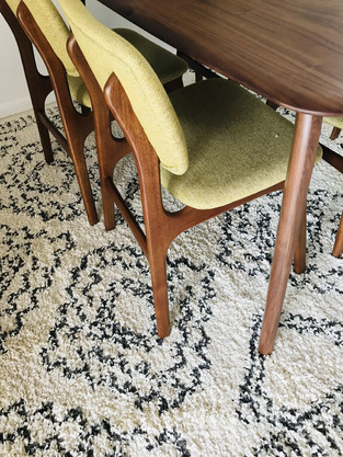 Network Rugs White & Charcoal Mahdi Moroccan Power-Loomed Shag Rug ...