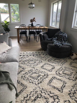 Network Rugs White & Charcoal Mahdi Moroccan Power-Loomed Shag Rug ...