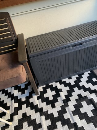 Home & Lifestyle Black & White Aztec Power-Loomed Indoor & Outdoor Rug ...