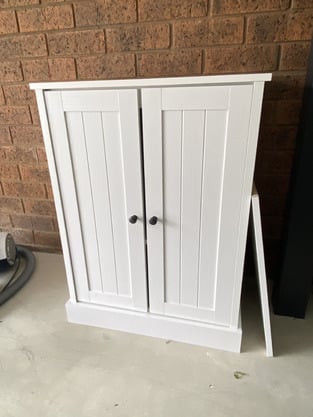 In Home Furniture Style White Hamptons Double Door Cupboard | Temple ...