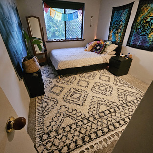 Network Rugs White & Charcoal Mahdi Moroccan Power-Loomed Shag Rug ...