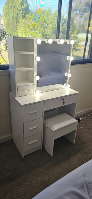 LivingFusion 2 Piece Emily Dressing Table & Stool Set | Temple & Webster