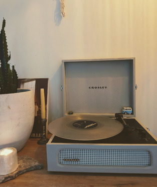 Crosley Crosley Voyager Bluetooth Portable Turntable with Storage Crate ...